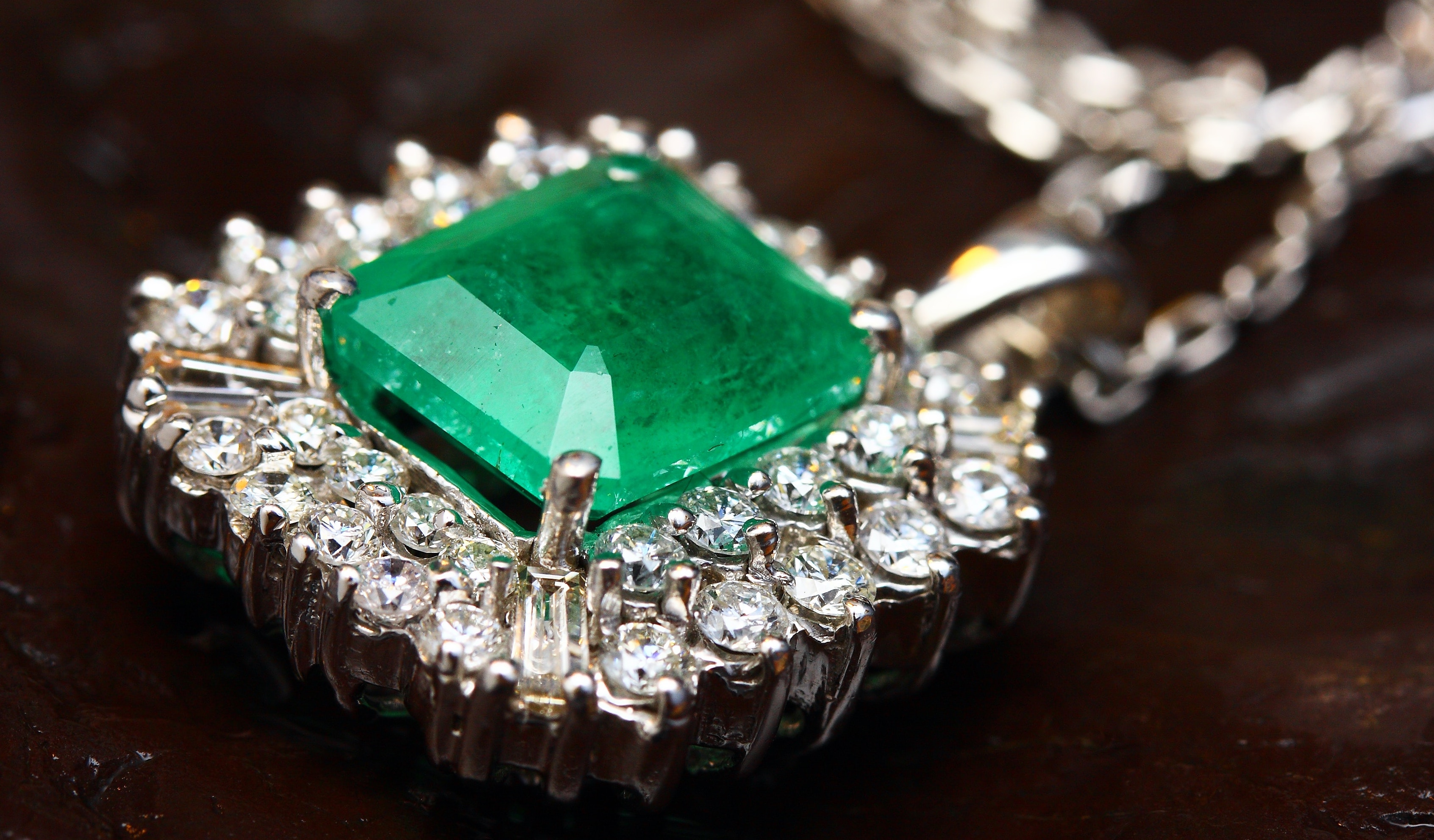 Birthstones by Zodiac – tea party on the moon